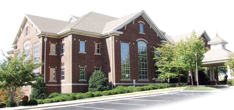 Eye Surgeon Huntsville Alabama - Eye Center Surgeons